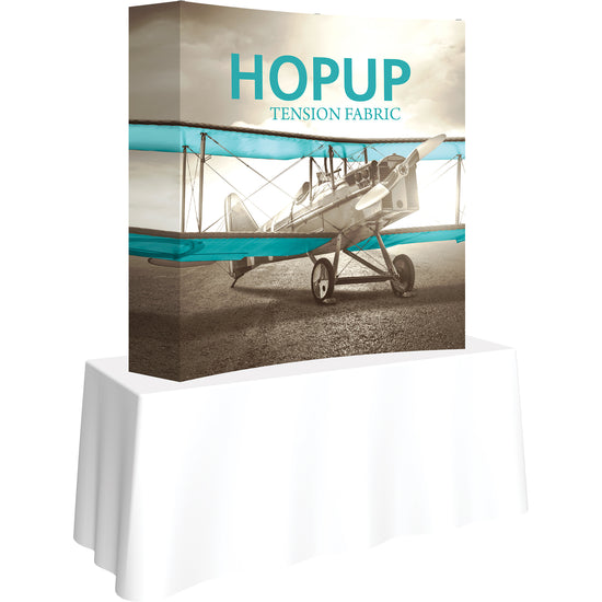 Hopup™ Curved 2×2 Pop-Up Tabletop Display · 5′ × 5′ – Epic Displays